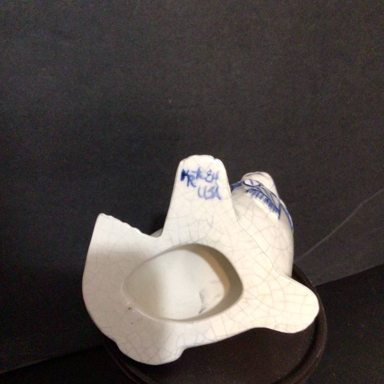 Dedham Pottery Potting Shed Seal With Scarf