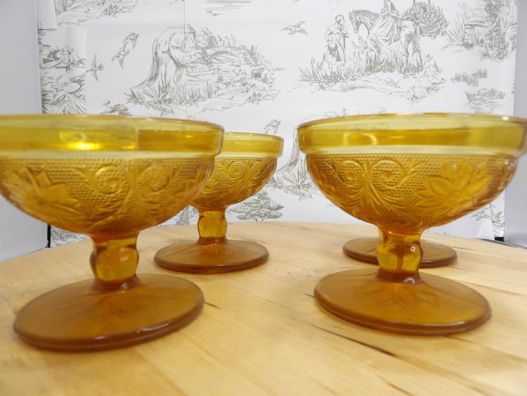 Amber Glass Compote Dessert Cups Set of 4