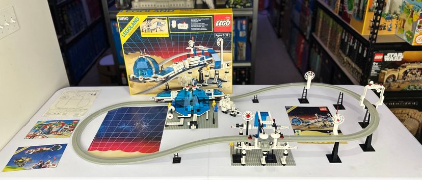 LEGO 6990 Classic Space Futron Monorail, Near Perfect Condition, Vintage