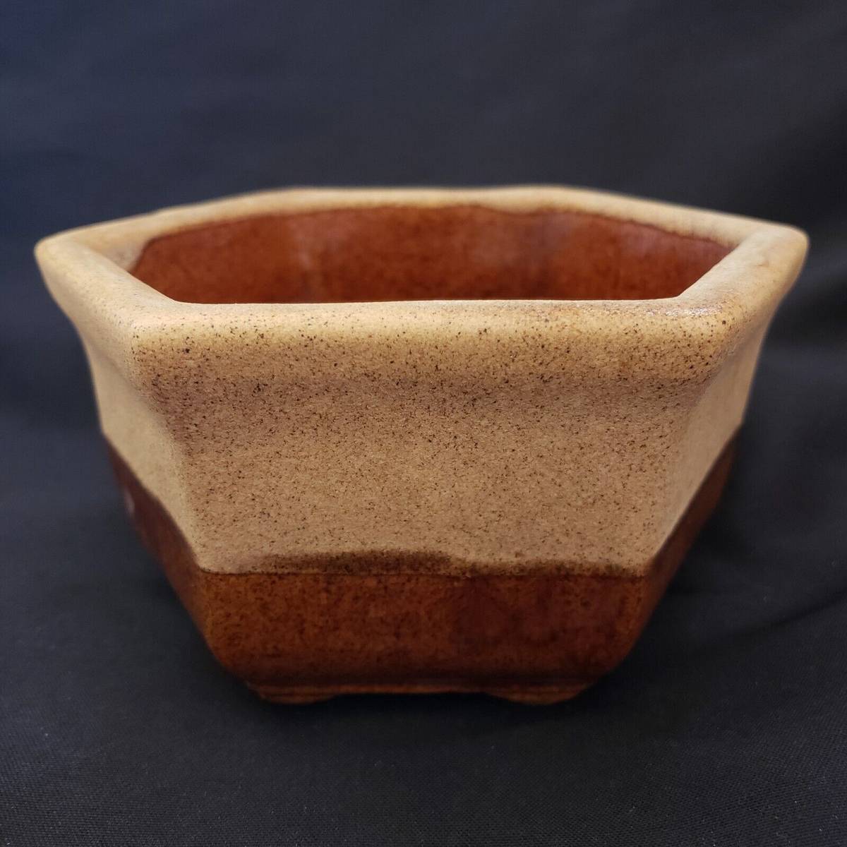 Niknax · Haeger Hexagon Planter Cream & Brown USA Pottery 4002 mat ...