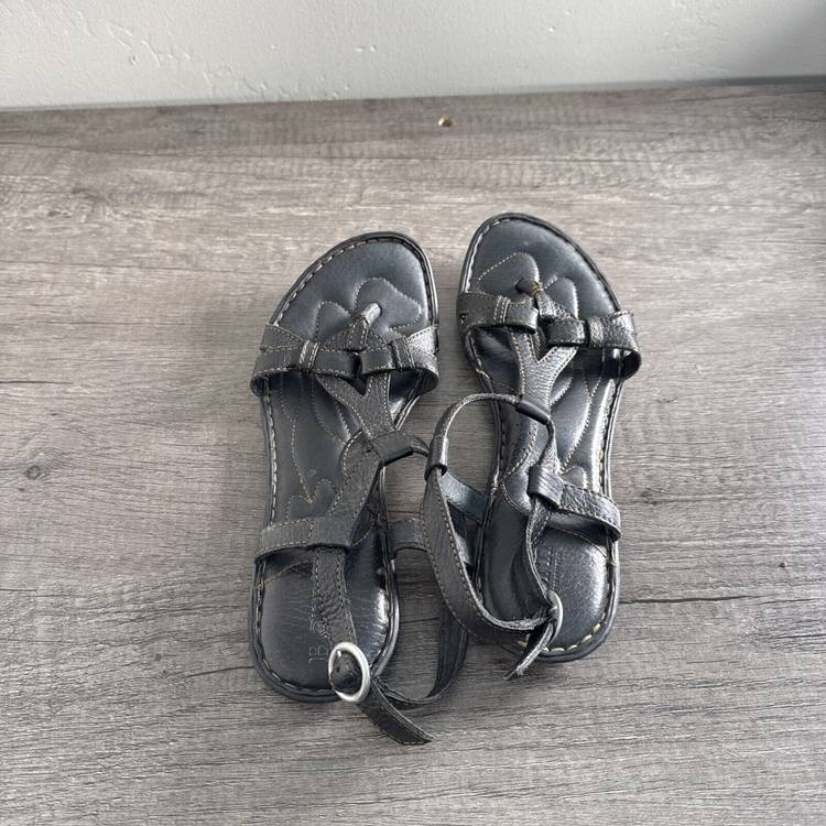 Jride Flips · District