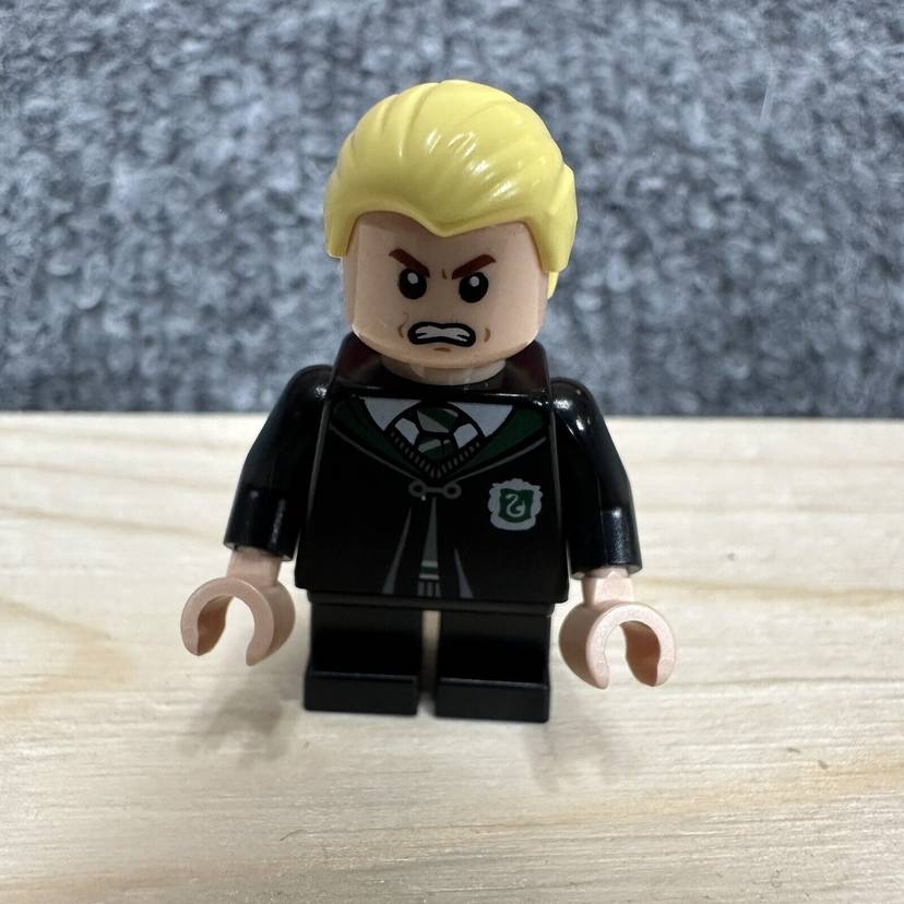 Lego Draco Malfoy Minifigure Harry Potter Black Torso Slytherin Robe ...