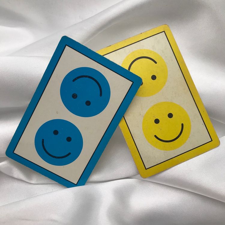 Retro Smiley Face Playing Cards