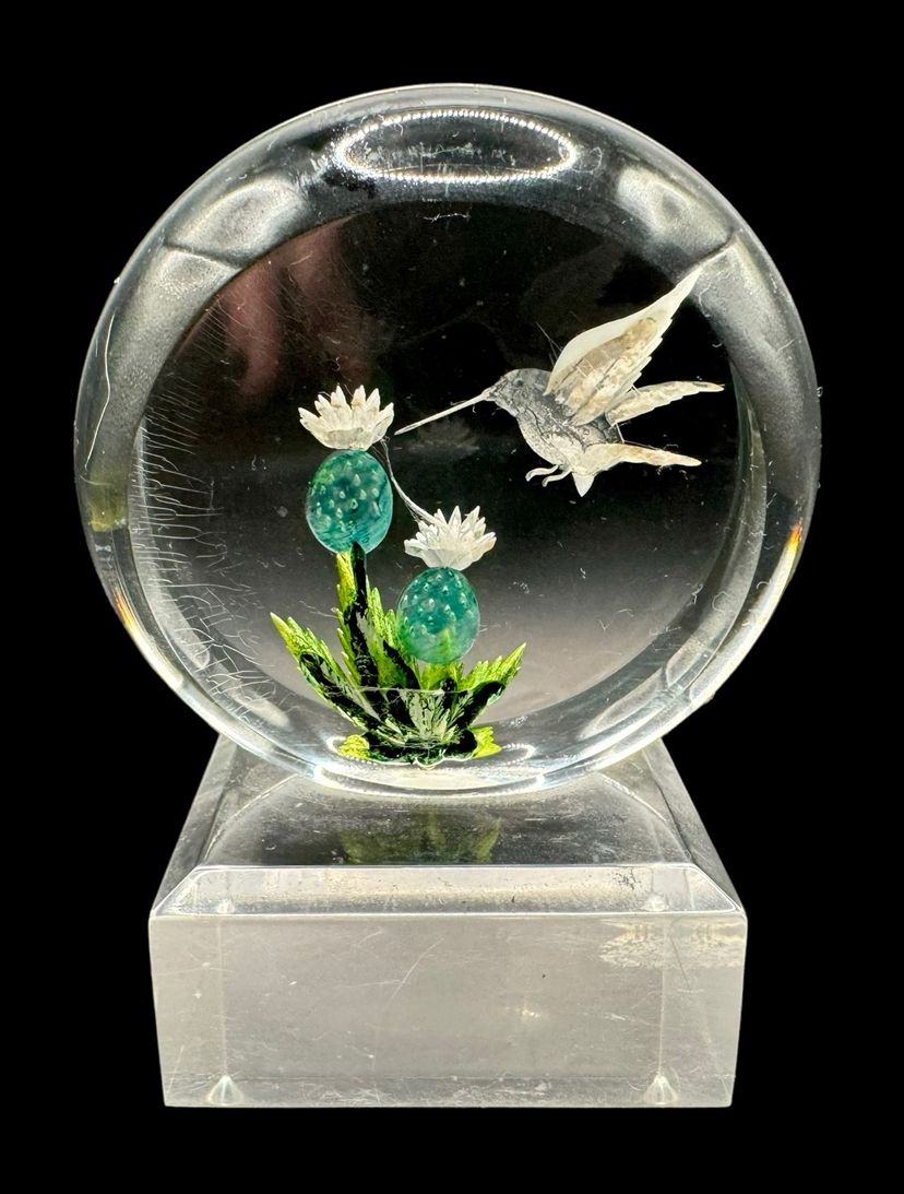 Signed Lucite Paperweight Hummingbird Reverse Painted Wald