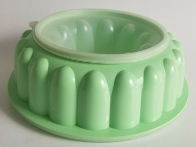 Tupperware Jel-Ring Jello Jelly Mould Mold Green Complete #1202 Vintage ...