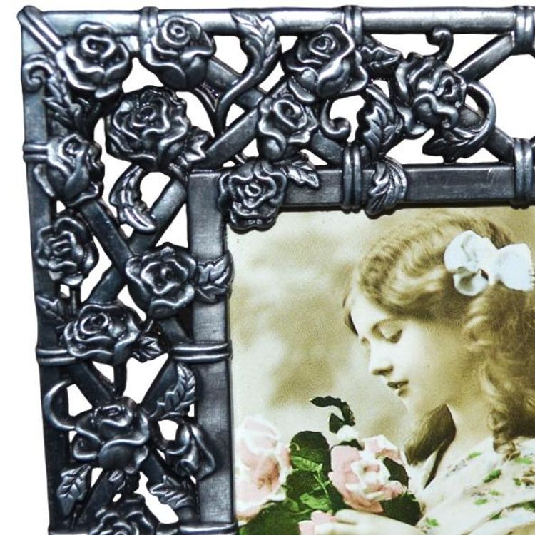 Vintage Embossed Pewter Frames In Box Set Of 2 Taiwan Never Used ...