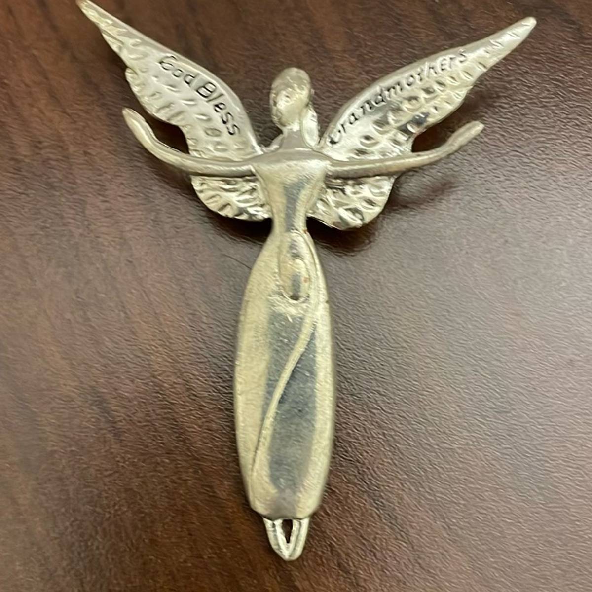 Niknax · #543 Silver Angel “God Bless Grandmothers” Brooch AS IS