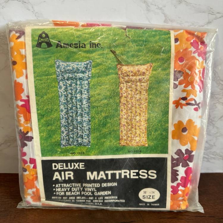 District · Build Your Own Shopping Platform