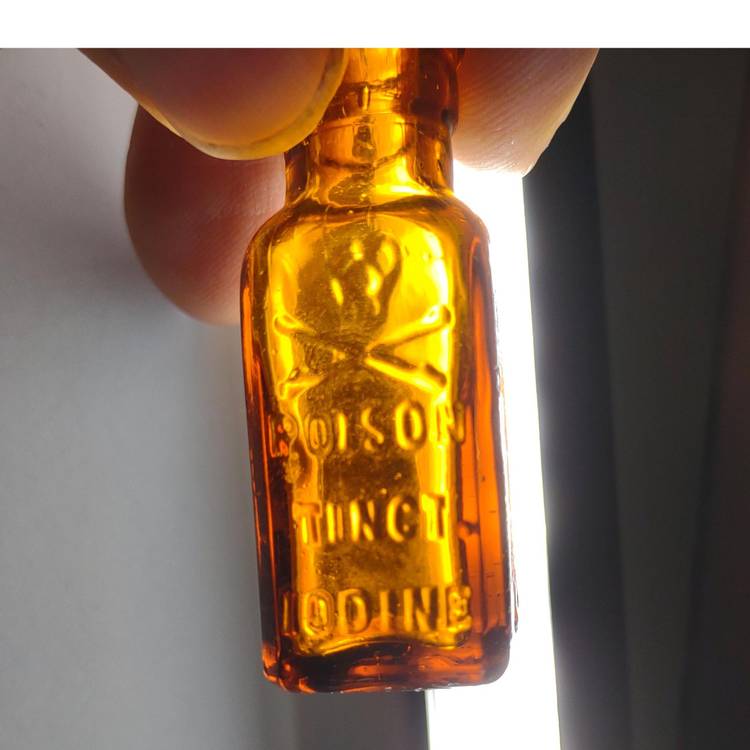 Antique Poison Bottle With Dauber Skull & Crossbones TINCT Iodine ...