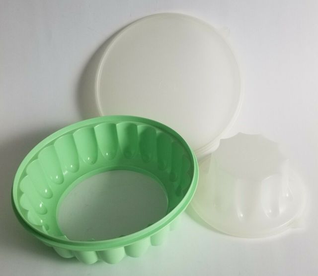 Tupperware Jel-Ring Jello Jelly Mould Mold Green Complete #1202 Vintage ...