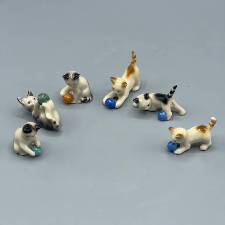 Set of 6 Goebel West Germany Miniature Mini Kittens w/ Balls of Yarn ...