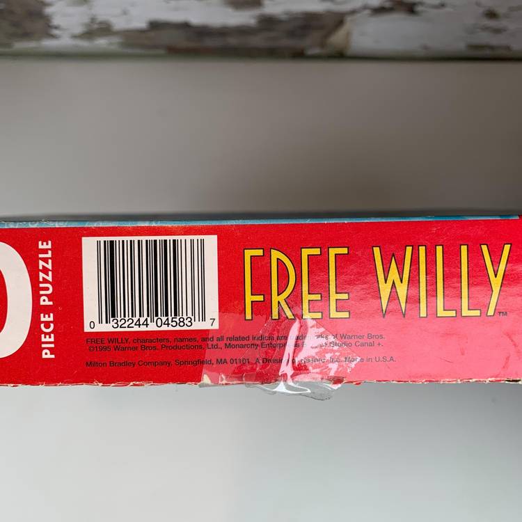 Free Willy Animated TV series 60 piece MB Puzzle - 1995 - Lot of 2