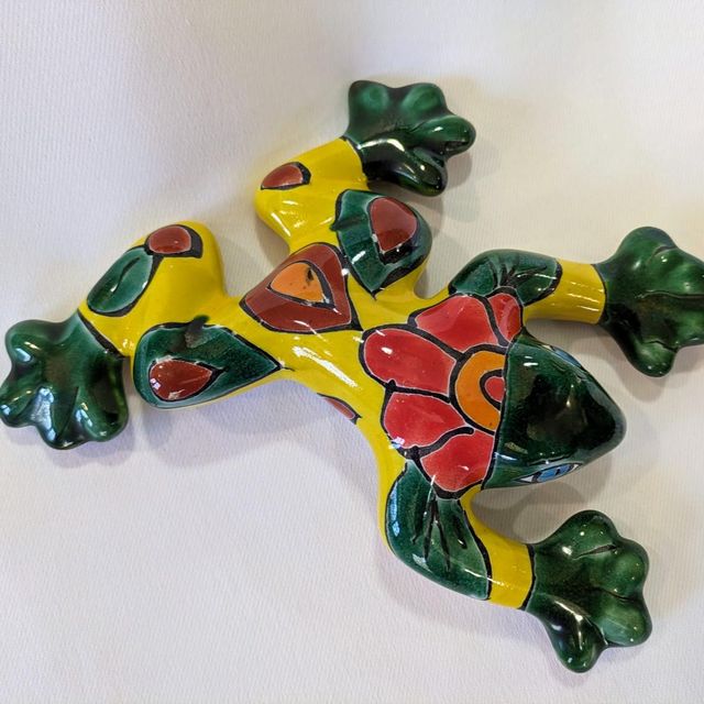 Talavera Mexican Folk Art Redware Tree Frogs EVC
