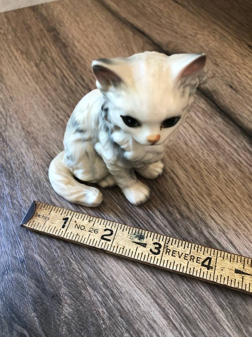 Vintage Lefton White Gray Cat Figurine Kitty Ceramic