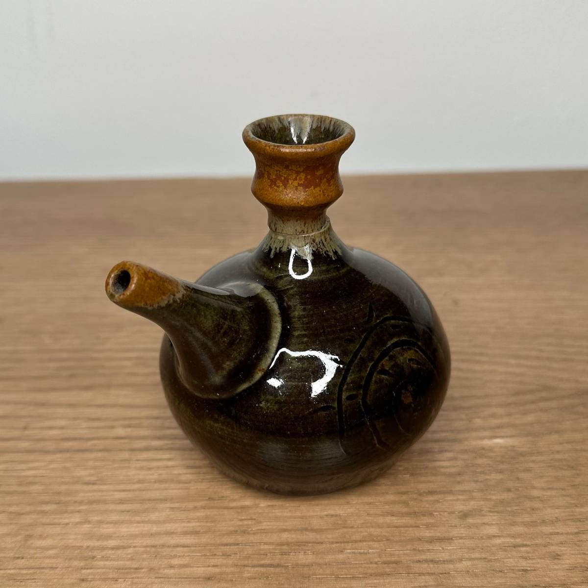 Niknax · Vtg Studio Art Pottery Wick Oil Burner Lamp Glazed Green Brown ...
