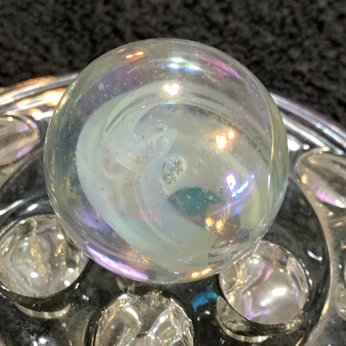 Niknax · Clear w/White Swirl Glass Marble 1 1/2"