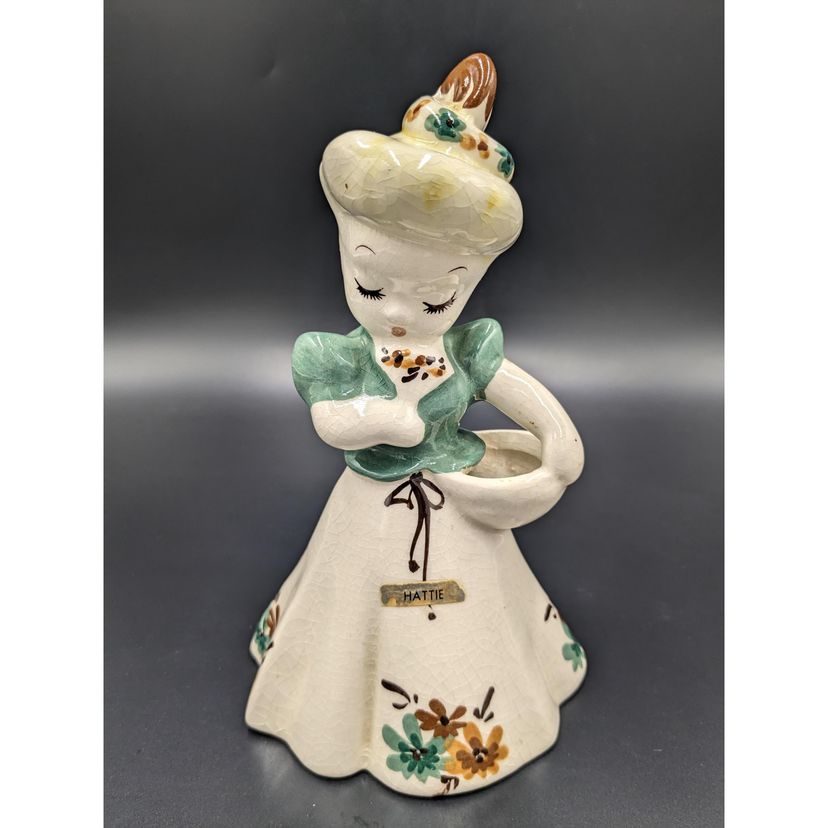 Vintage Dee Lee Art Hollywood California Ceramics "Hattie" Planter Figurine