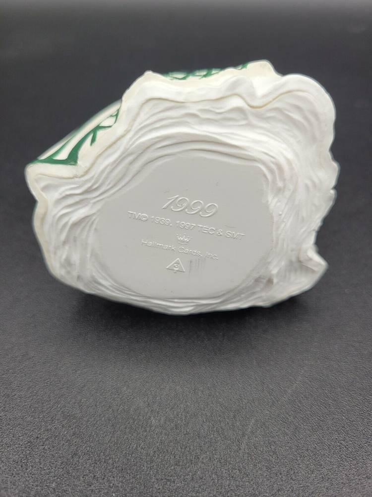 1999 Gone With The Wind Hallmark Ornaments Scarlett O'Hara & Rhett Butler