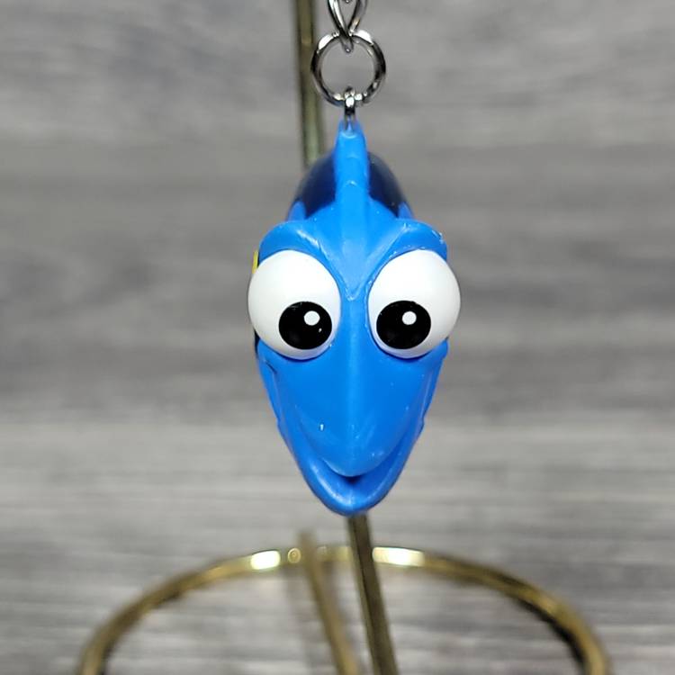 Finding Nemo "Dory" Keychain.