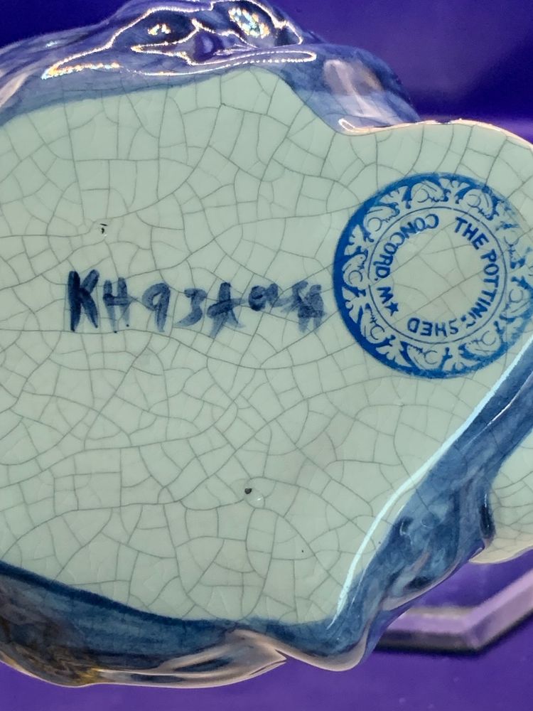 Dedham Pottery Bunny Rabbit Planter KH93A USA