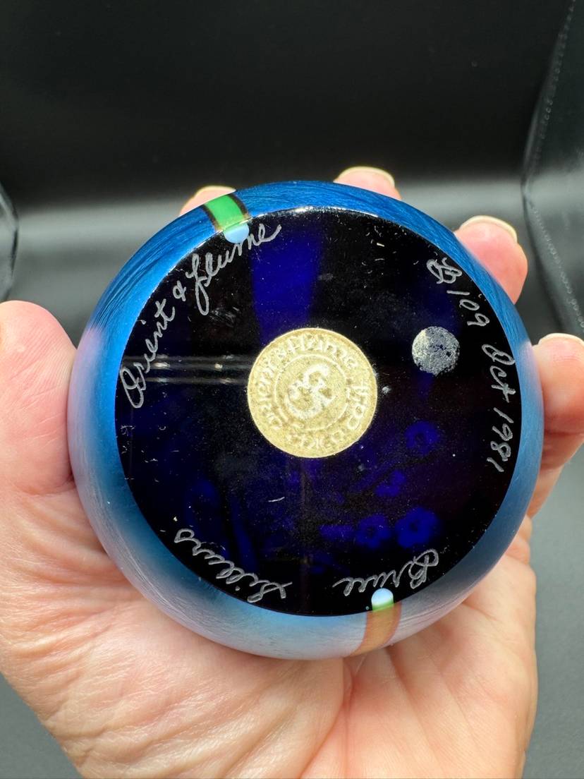 1981 Orient Flume Cobalt Glass Iridescent Parrot Cherry Blossom Luster ...