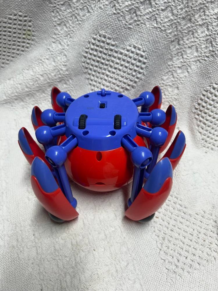 Spidey And His Amazing Friends Trace-E Bot Speak And Go Toy Spider Bot