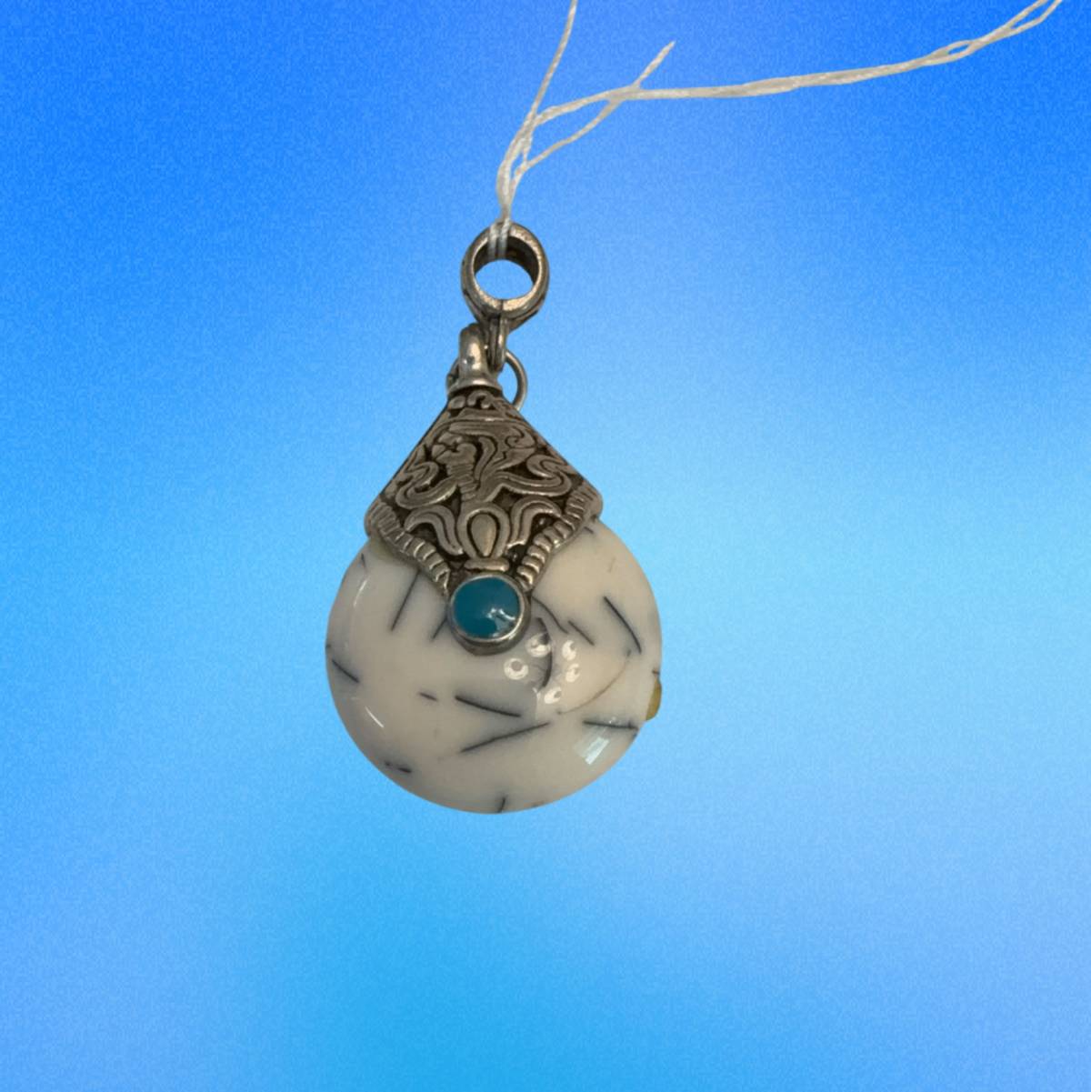 Niknax · Vintage Tibetan Amulet